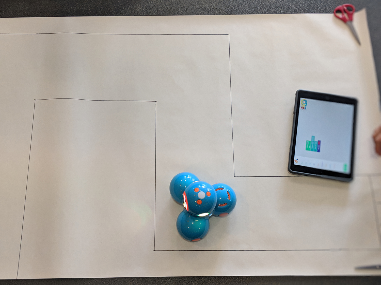 Dash And Dot In The Classroom - Modern Teaching Blog NZ